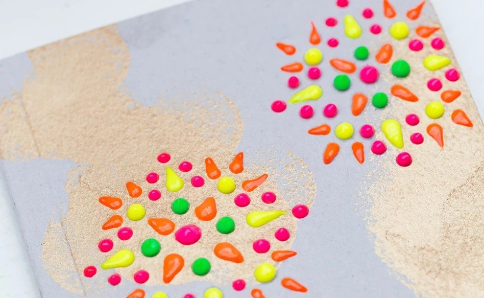 Make a 3D decorated notebook | Step by step – Royal Talens