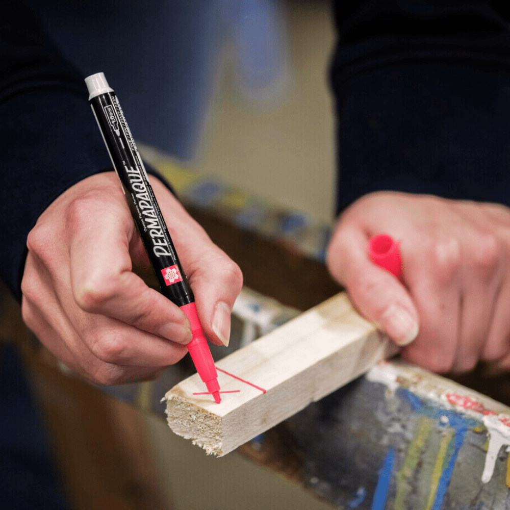 Sakura Permapaque Fine Point – Royal Talens